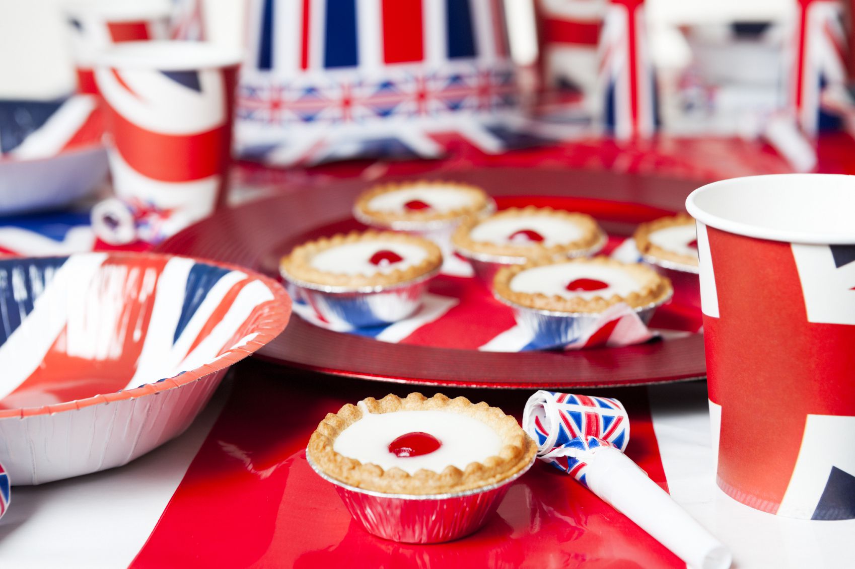 Planning and Organising a Great British Street Party – Party Packs