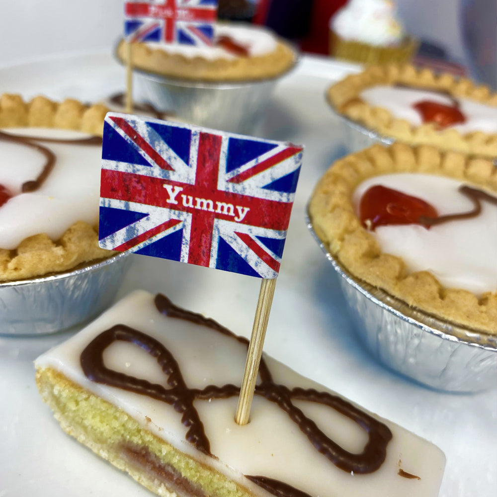 Union Jack Mini Flag Cupcake Sticks - Pack of 20 – Party Packs